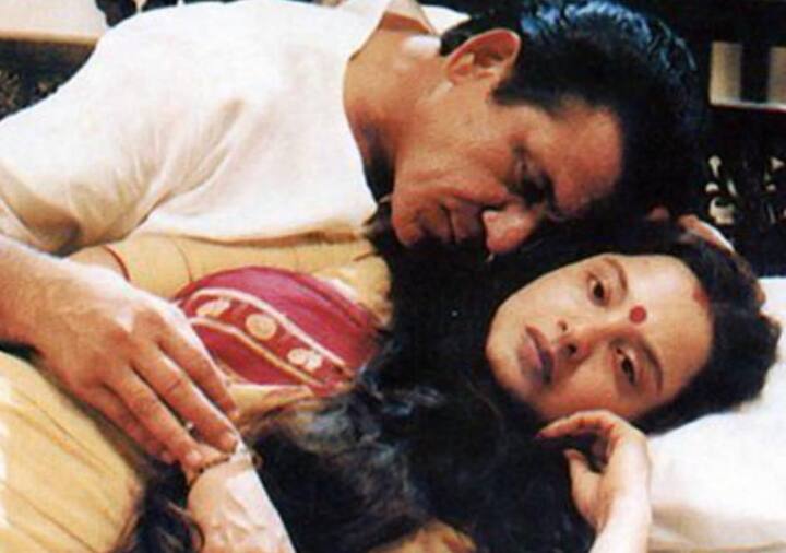 Rekha and Om Puri intimate scene in movie Aastha : इंटीमेट सीन देते समय बेकाबू हो गई थीं रेखा ...