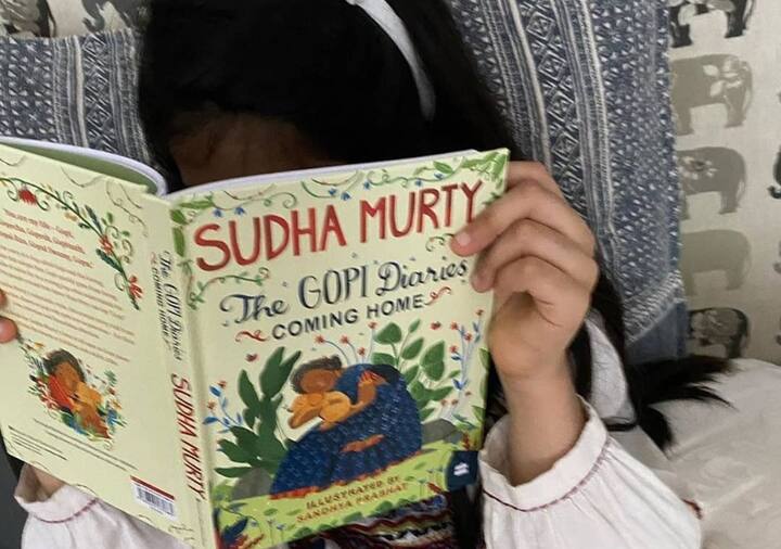 Nitara Kumar is mother Twinkle Khanna mini me in viral photos featuring ...