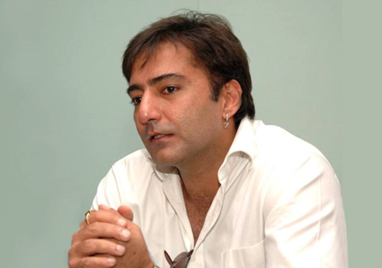 अपने दौर का सबसे चार्मिंग हीरो, कभी Kajol और Divya Bharti संग किया था ...