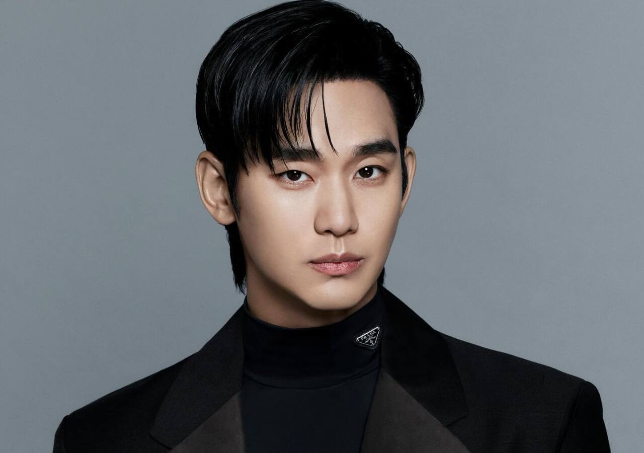 korean celebrity kim soo-hyun know the net worth, lifestyle and ...