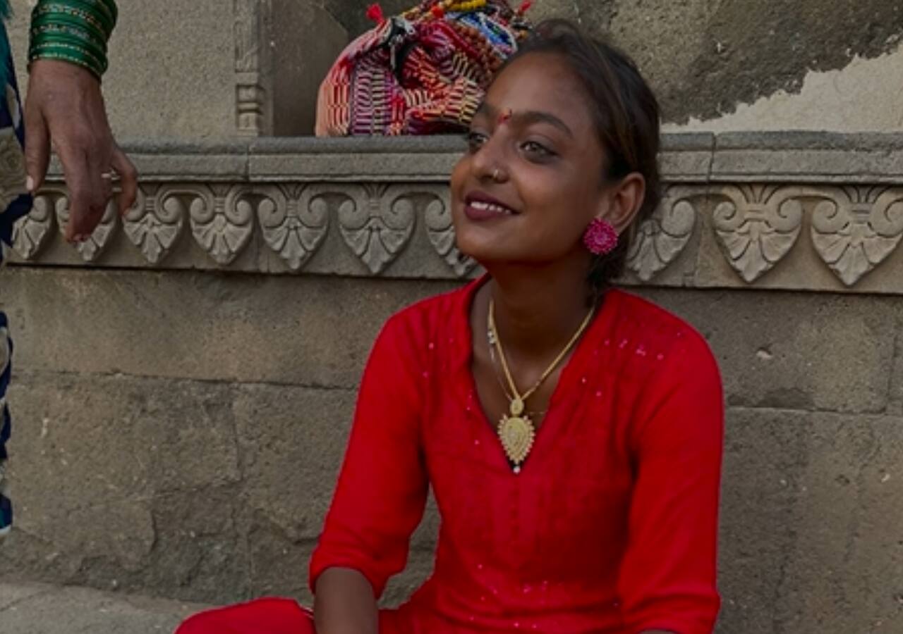 Maha Kumbh viral girl Sangeeta Lakhanpal met Monalisa Bhosle two years ...