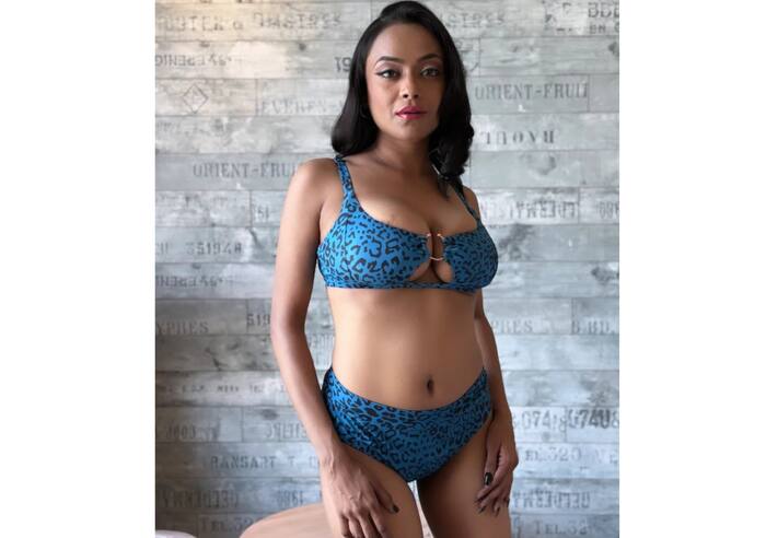 Nehal Vadoliya shares her bold photos more than Sofia Ansari : बोल्डनेस में सोफिया अंसारी के मात ...