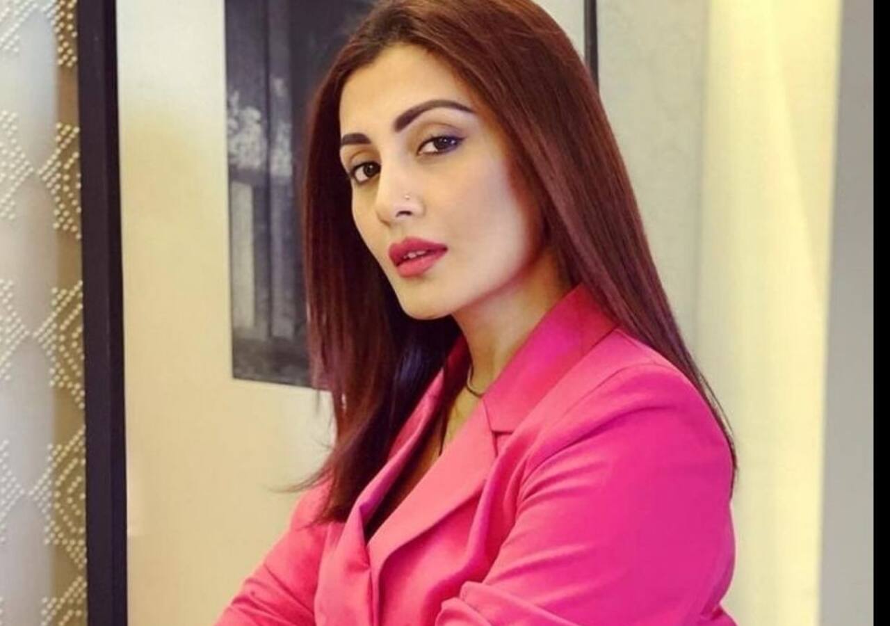 Meet Salman Khan's heroine who was once a competitor to Priyanka Chopra, Katrina Kaif; suddenly ...