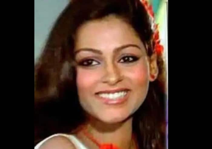 Dimple kapadia 1