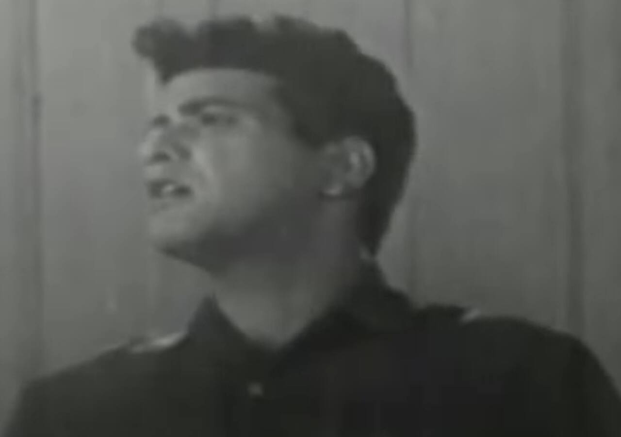 Manoj Kumar passes away at 87: Top 10 movies of India's 'Bharat Kumar ...