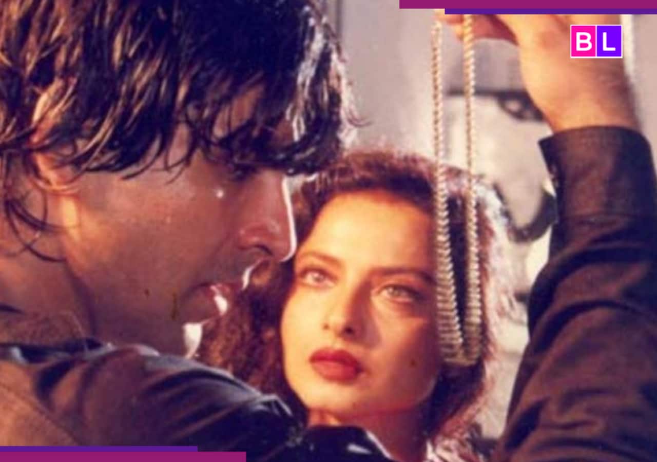 When Rekha gives intimate scene With Akshay kumar actress lost her control nails buried in his ...