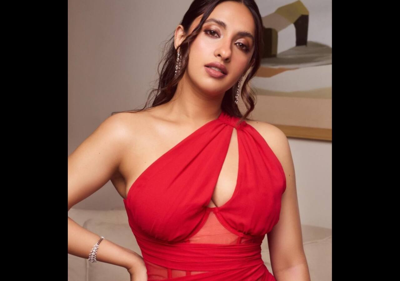 Meet Akansha Ranjan Kapoor aka Gram Chikitsalay's Dr Gargi; her bold looks prove...