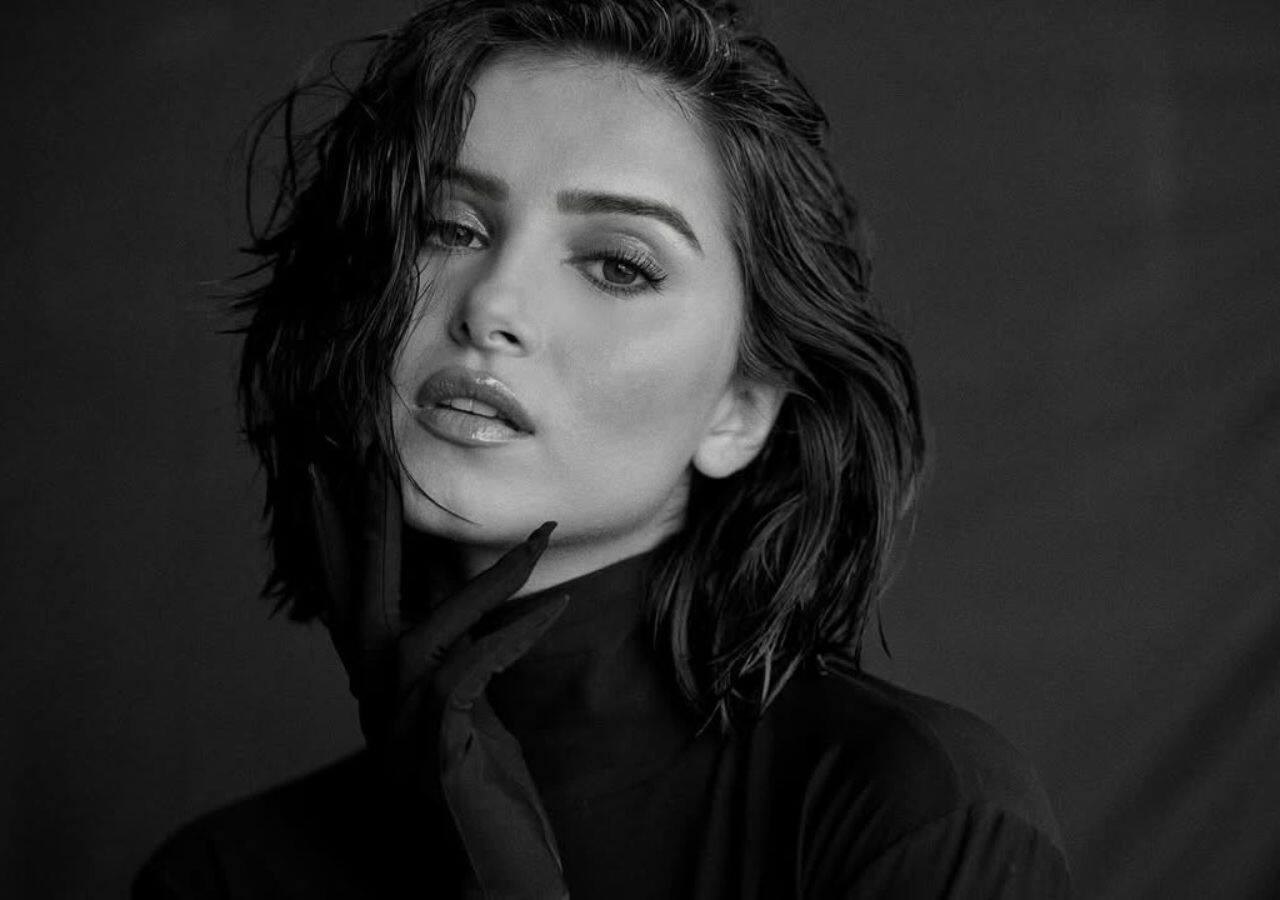 Tara Sutaria shared hot bold photoshoot pictures wrapped in a white ...