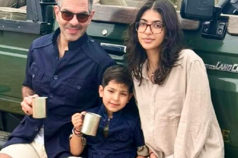 Sunjay Kapur's pictures with kids Samaira, Kiaan and Azarius that serve ...
