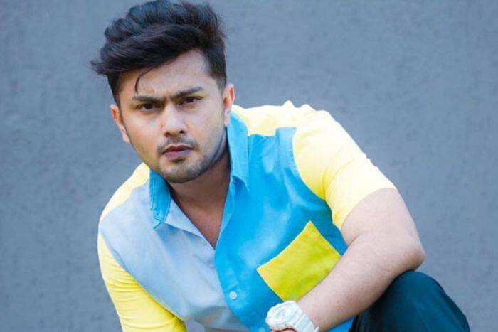 Meet Awez Darbar and Nagma Mirajkar: The influencer duo set to join ...