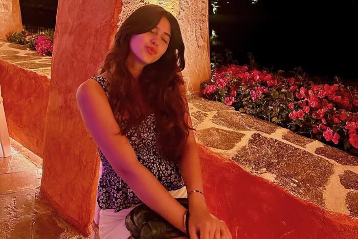 Akshay Kumar’s niece Naomika Saran's VIRAL photos that prove she is ...