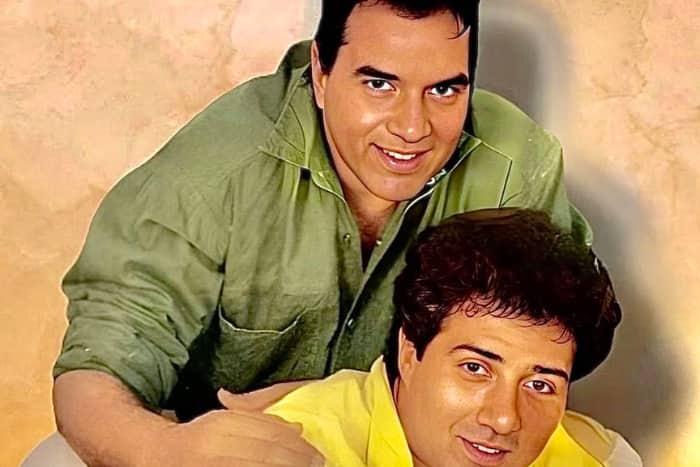 Dharmendra's first film was released in 1960, his fee was paid by ...