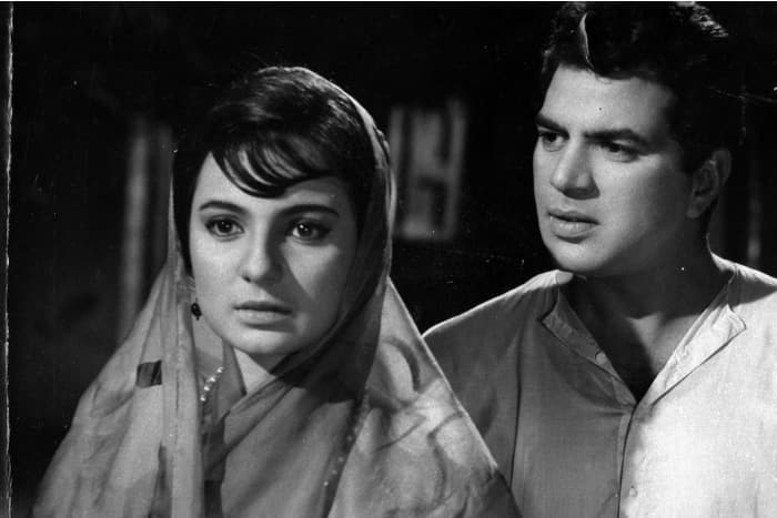 THIS actress once SLAPPED Dharmendra for…, used to be his drinking ...