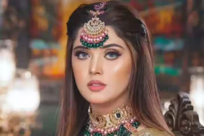 THIS Pakistani actress' EXPLICIT video went viral, surpassed all limits ...