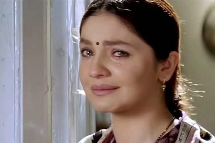 Mahesh Bhatt directed film Zakhm based on his mother Shirin Mohammad ...