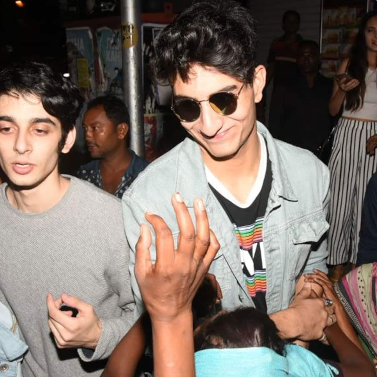 Ibrahim Ali Khan and Aarav Kumar are all smiles as they get mobbed ...