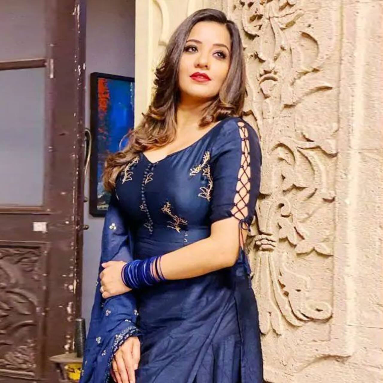 NEW LOOK ALERT: Monalisa aka Mohana of Nazar gets a new look and it’s ...