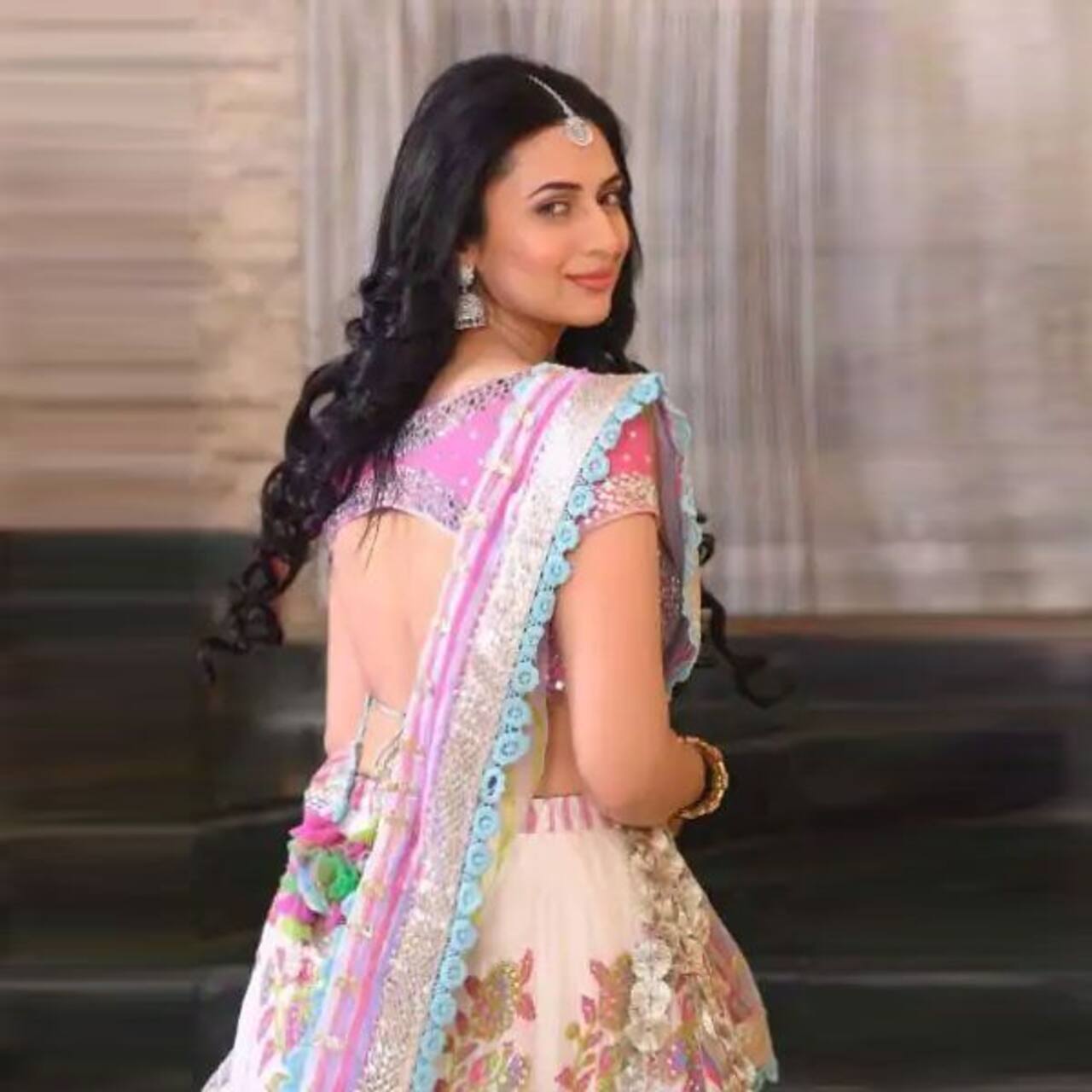 Yeh Hai Mohabbatein actor Divyanka Tripathi Dahiya's throwback pictures ...