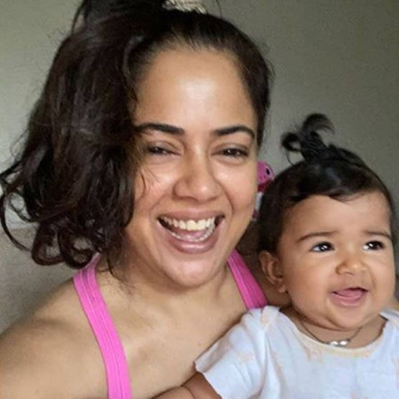 Sameera Reddy gives a 'rowdy haircut' to her little munchkin Nyra ...