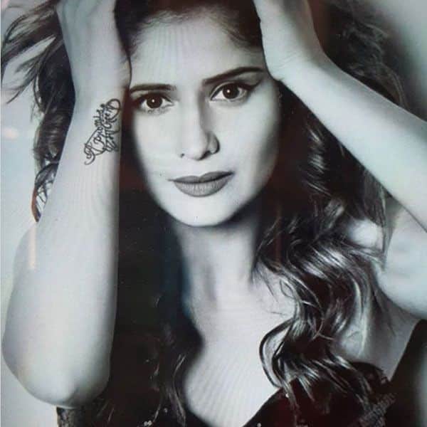 These hotter-than-hot looks of Bigg Boss 13's Arti Singh will make you fall for her