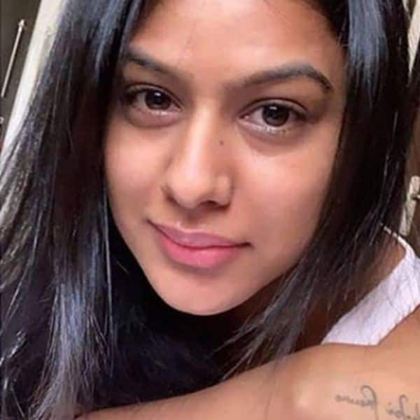 Nia Sharma’s no makeup look is as cute as it is beautiful