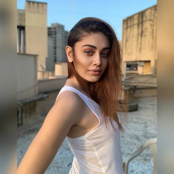 Bigg Boss 13's Shefali Jariwali's simple yet stunning pictures are ...