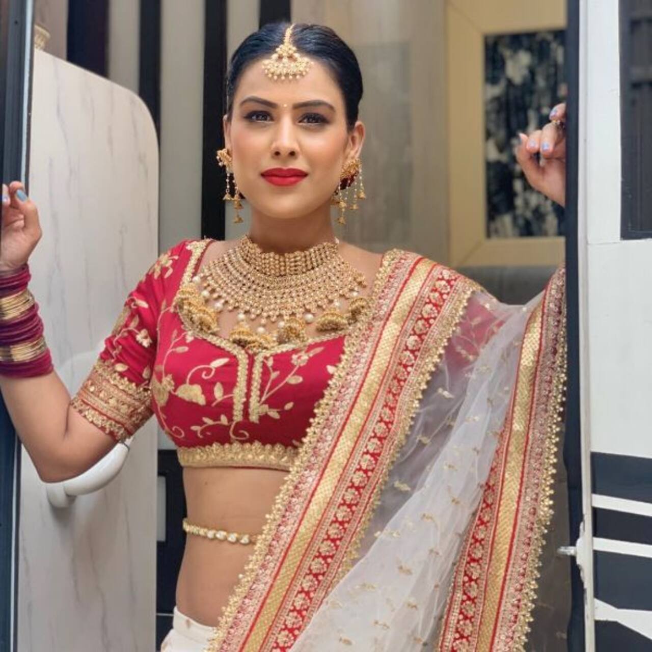Nia Sharma looks extremely beautiful in her latest look from Naagin 4