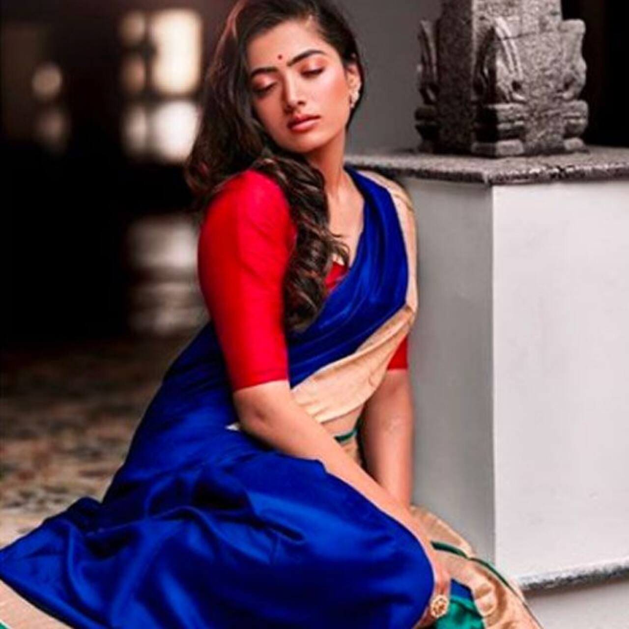 Rashmika Mandanna personifies grace and elegance in her saree avatar