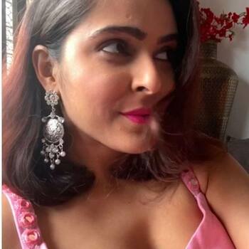 Madhurima Banerjee Pink Saree