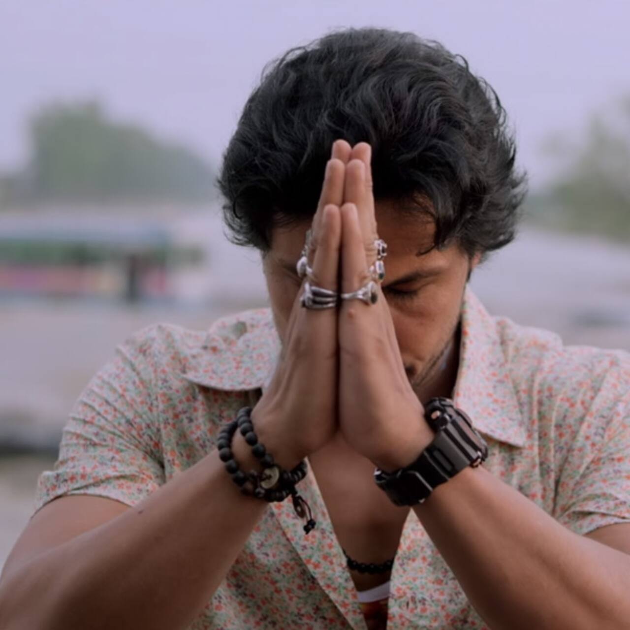 Yeh Laal Rang trailer: Randeep Hooda unveils his rowdy and romantic ...