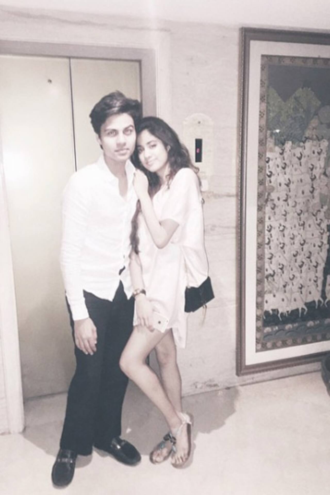 Jhanvi Kapoor is dating Akshat Ranjan and not Shikhar Pahariya