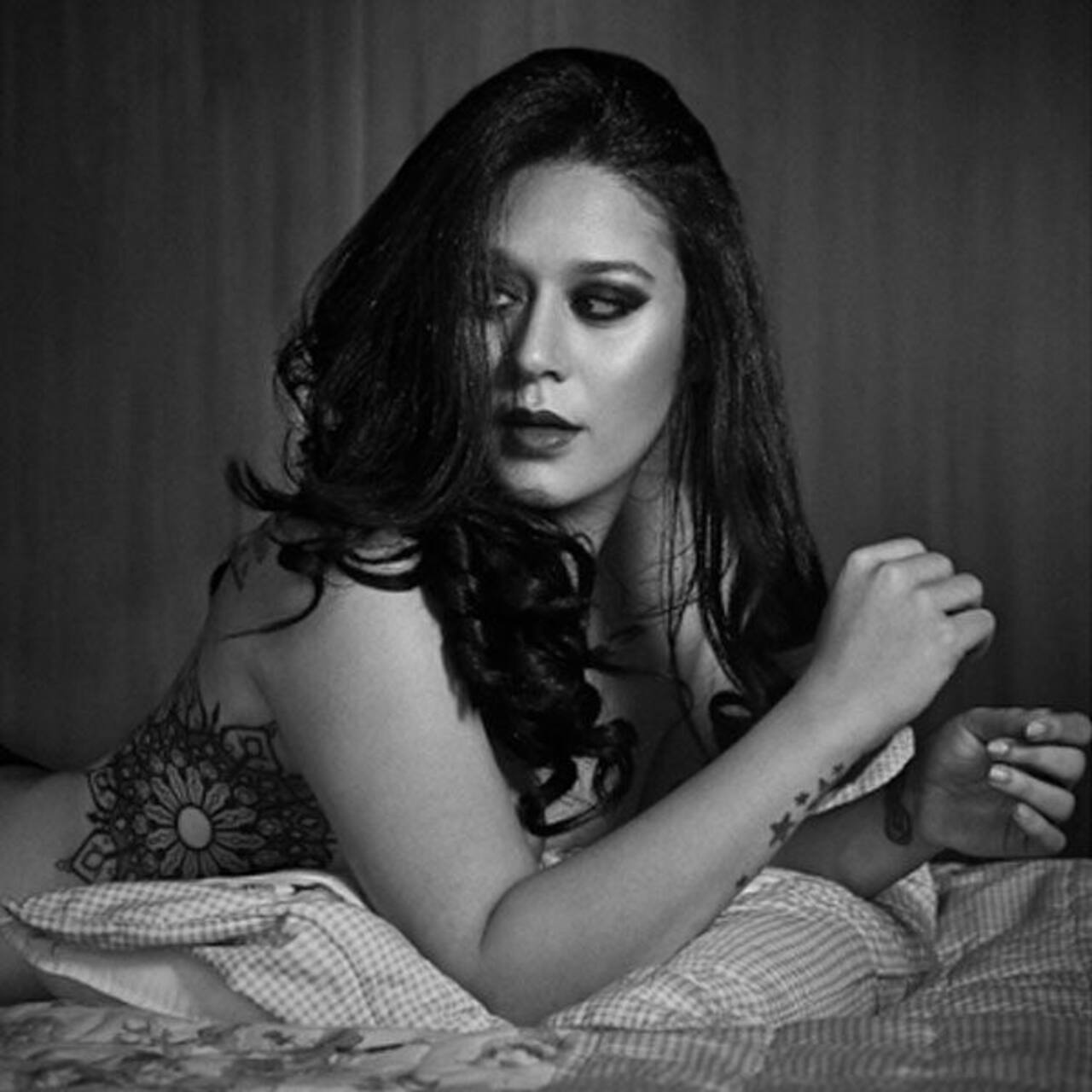 Not just Tiger Shroff, even sis Krishna Shroff has a toned to-die-for ...