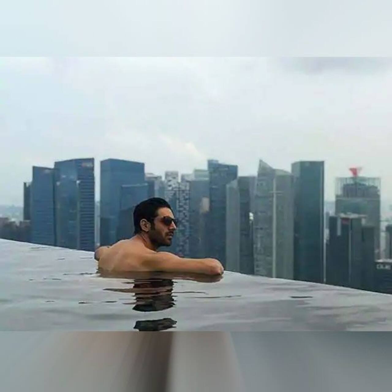 Kartik Aaryan’s shirtless pictures are a treat to sore eyes... and heart!