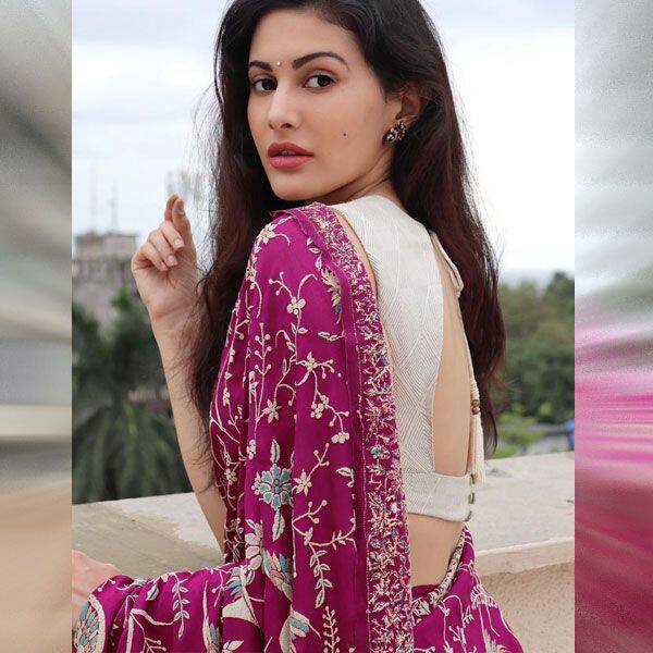 Kung Fu Yoga actress Amyra Dastur’s saree pictures are HAWT yet ethereal