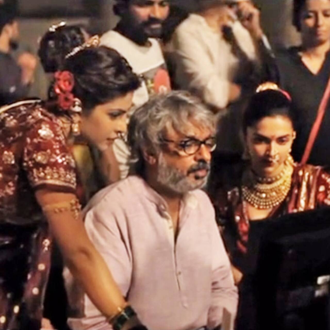 Exclusive pictures from making of ‘Pinga’ song from ‘Bajirao Mastani’