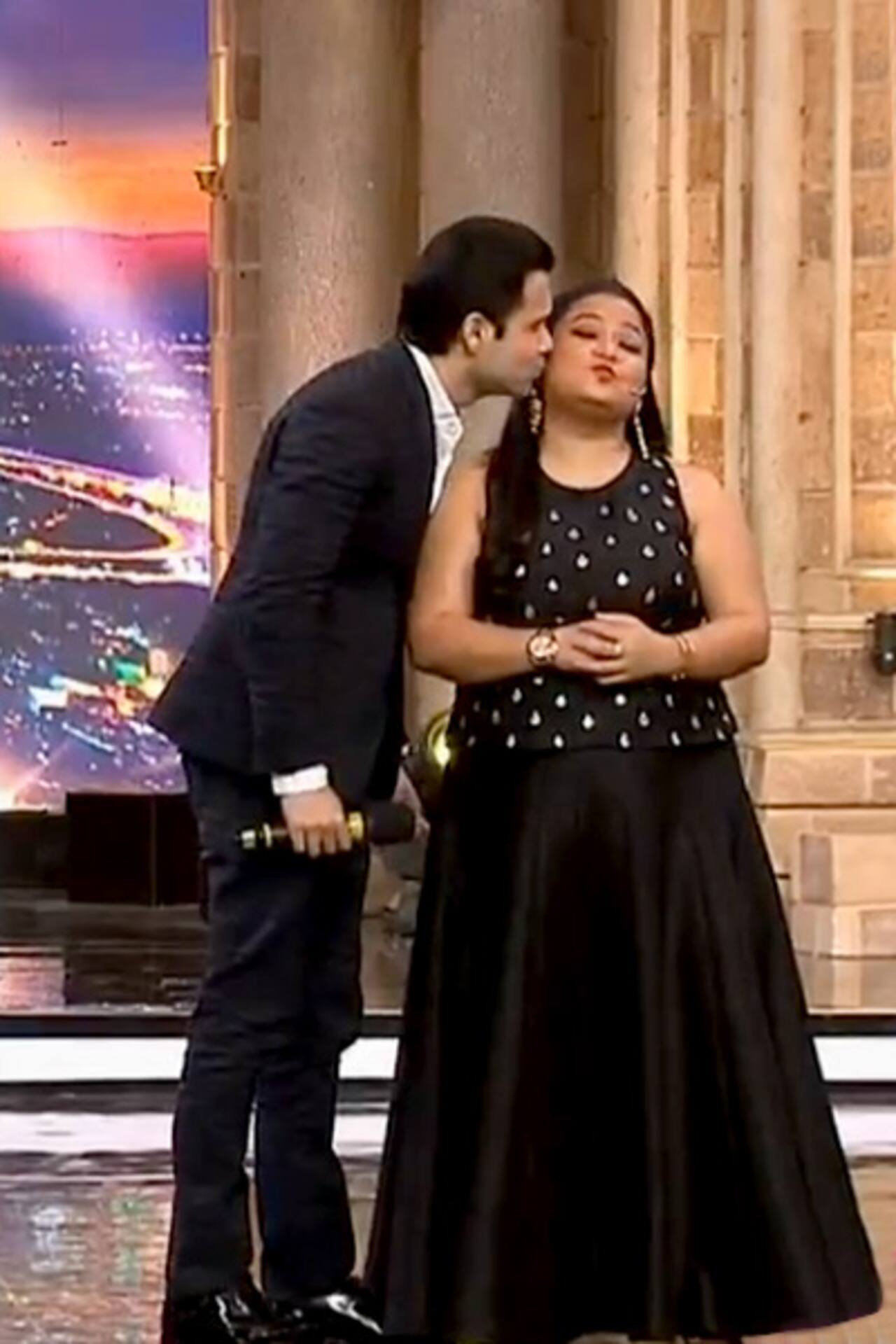 Emraan Hashmi promotes ‘Azhar’ on sets of India’s Got Talent, see pics!