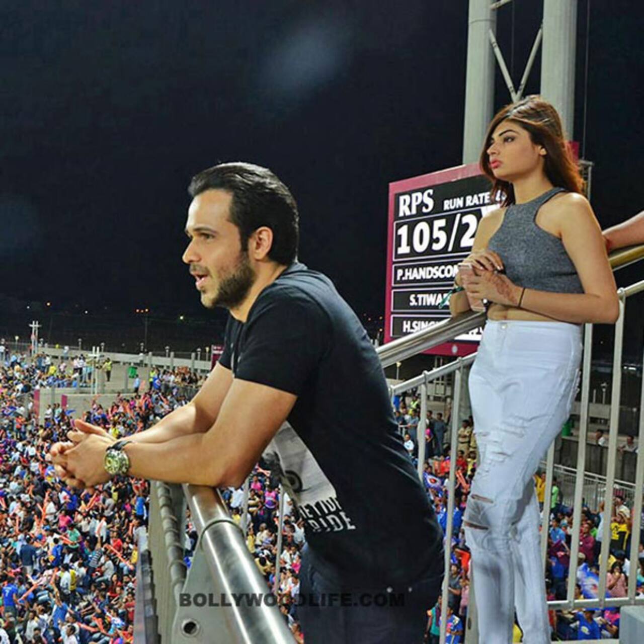 Emraan Hashmi and Nargis Fakhri make IPL stadium their platform to ...