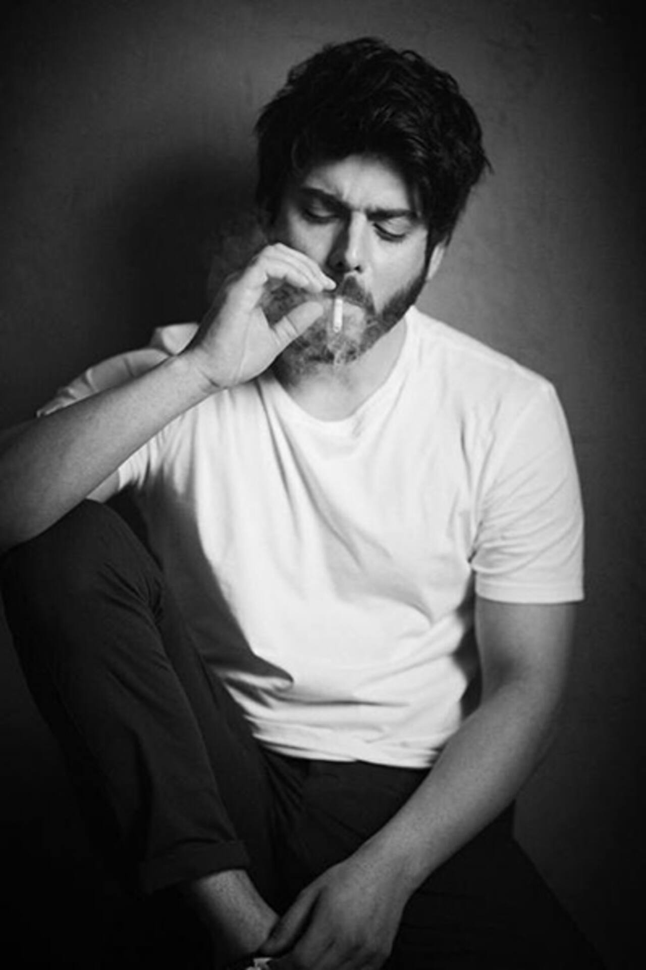 Fawad Khan s Dreamy Photo Shoot Is Something You Cannot Miss fawad-khan-s-dreamy-photo-shoot-is-something-you-cannot-miss