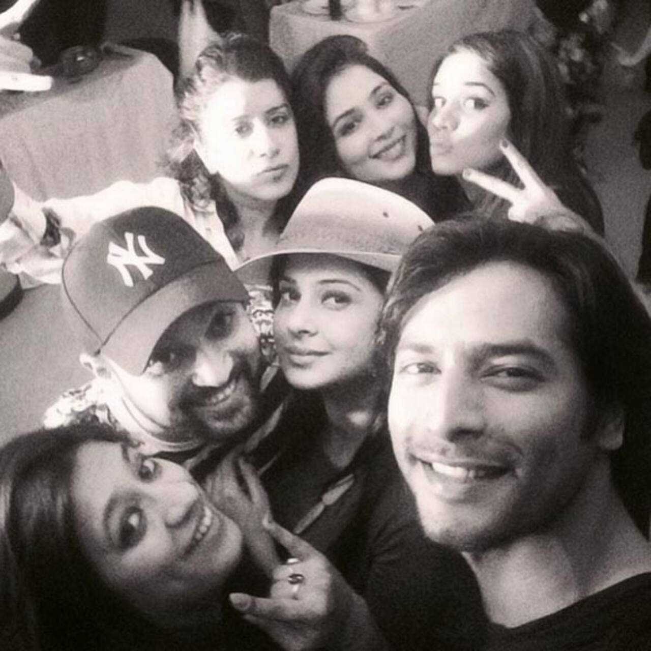 Karan Singh Grover’s ex-wife Jennifer Winget is also dating someone ...