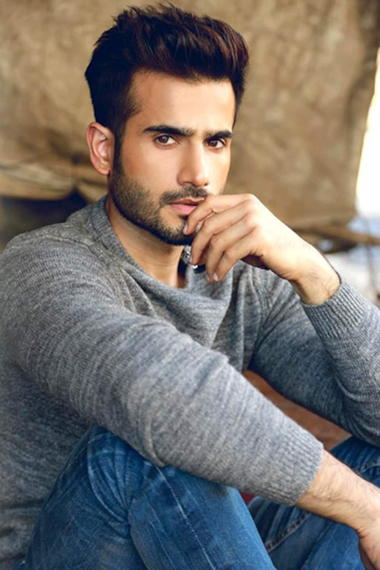 Karan Tacker’s hot photo shoot will make your day