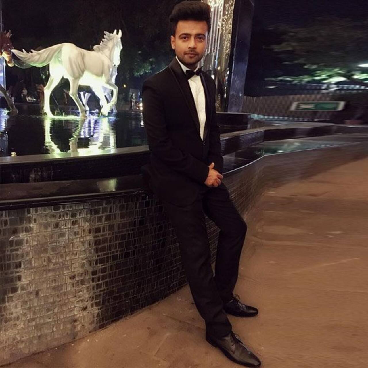 Insta-stalker Alert! Birthday Boy Manish Naggdev's wardrobe has ...