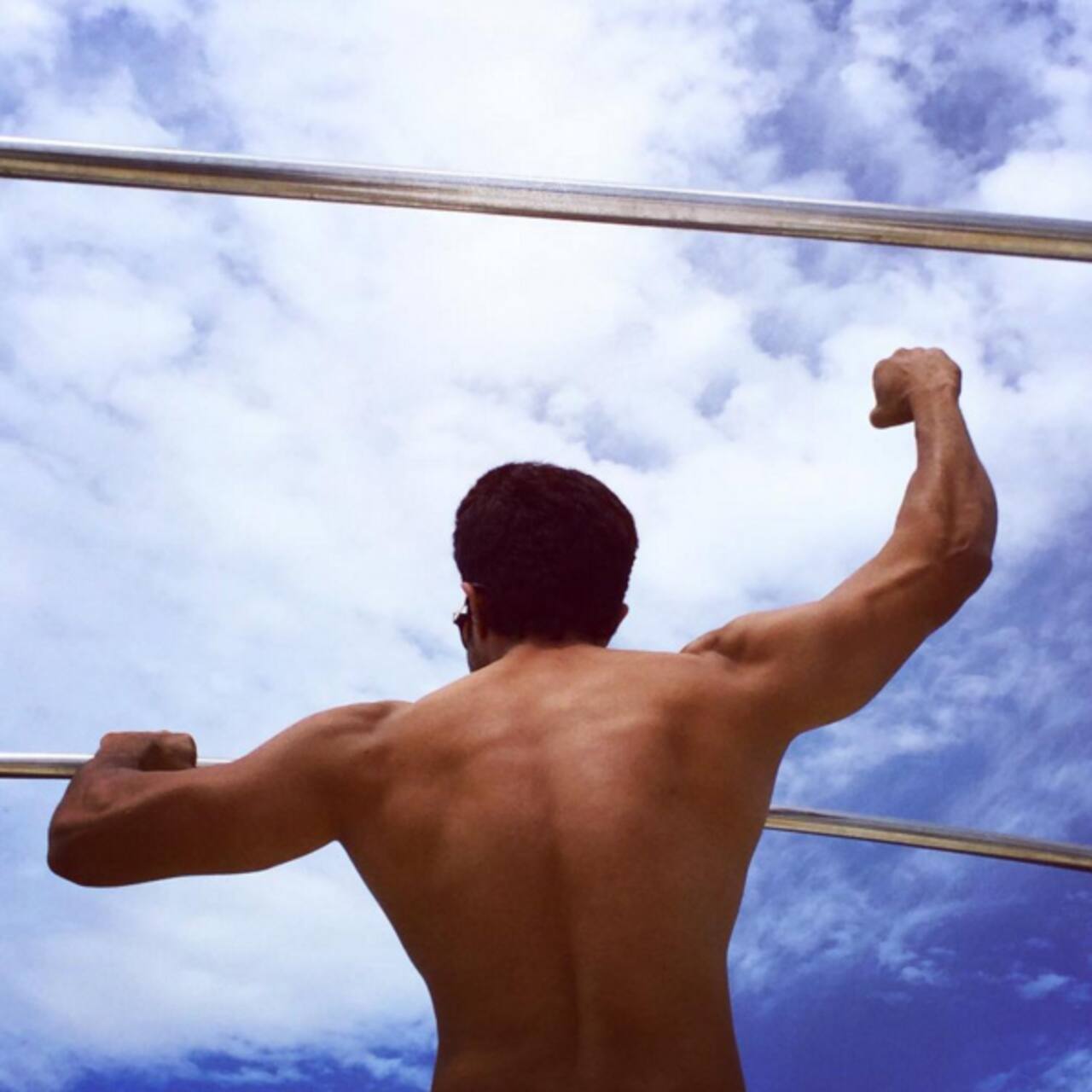 Check out pics of Manish Paul’s transformed body which Hrithik Roshan ...