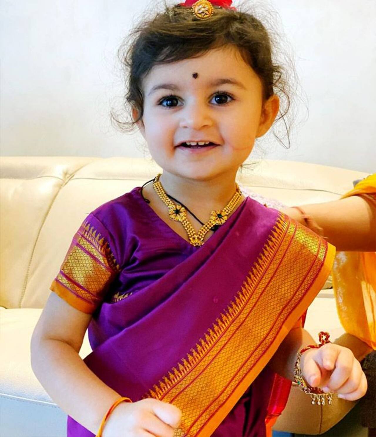 Neil Nitin Mukesh’s daughter, Nurvi’s saree pictures, are the cutest ...