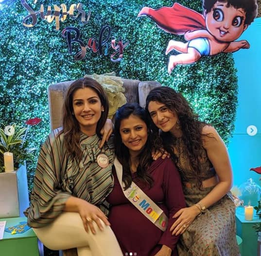 Raveena Tandon and daughter Rasha were perfects hosts at adopted ...