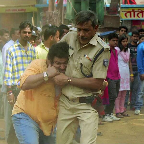 Priyanka Chopra defines badassery in latest trailer of ‘Jai Gangaajal’