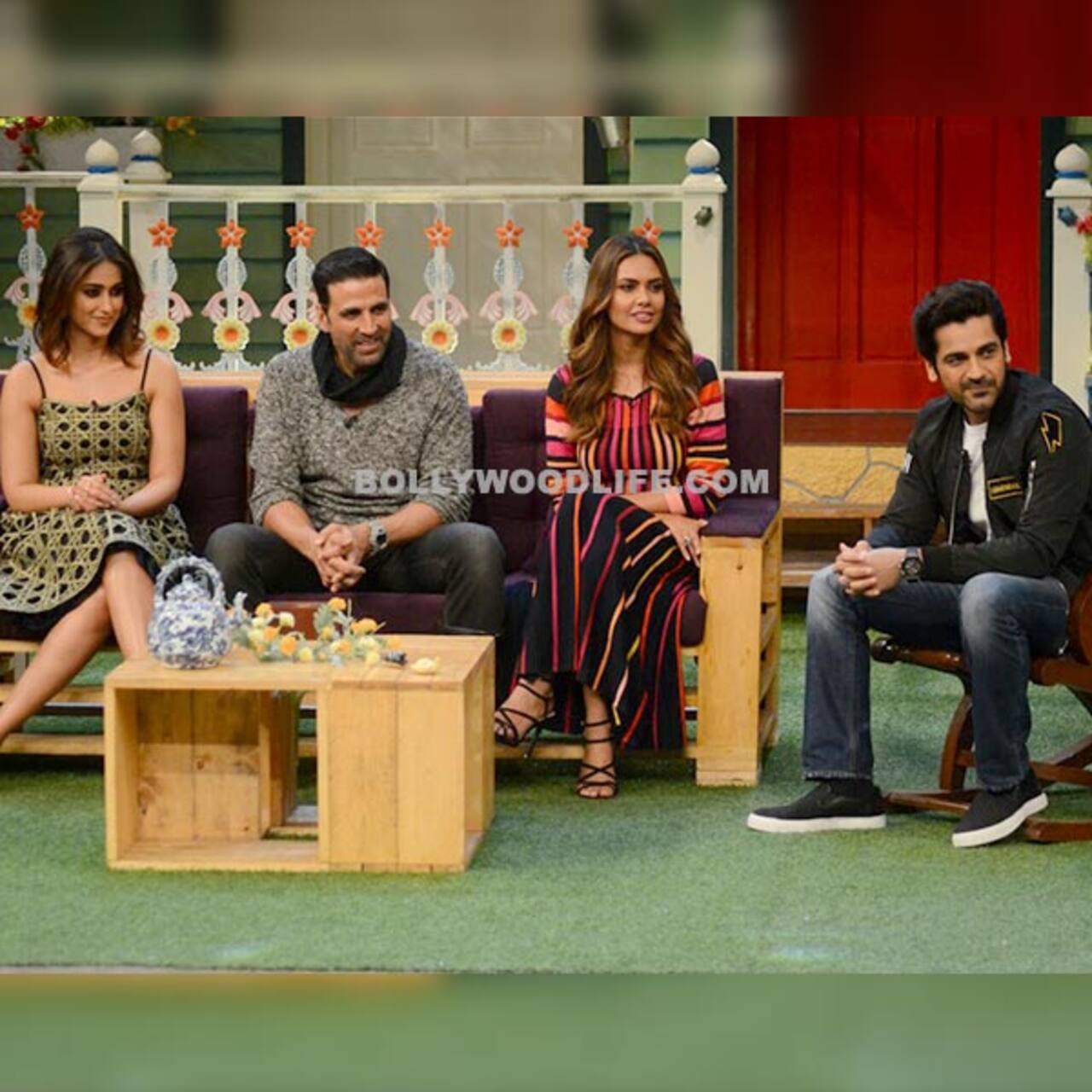 Akshay Kumar, Ileana D'Cruz promotes ‘Rustom’ on the sets of ‘The Kapil ...