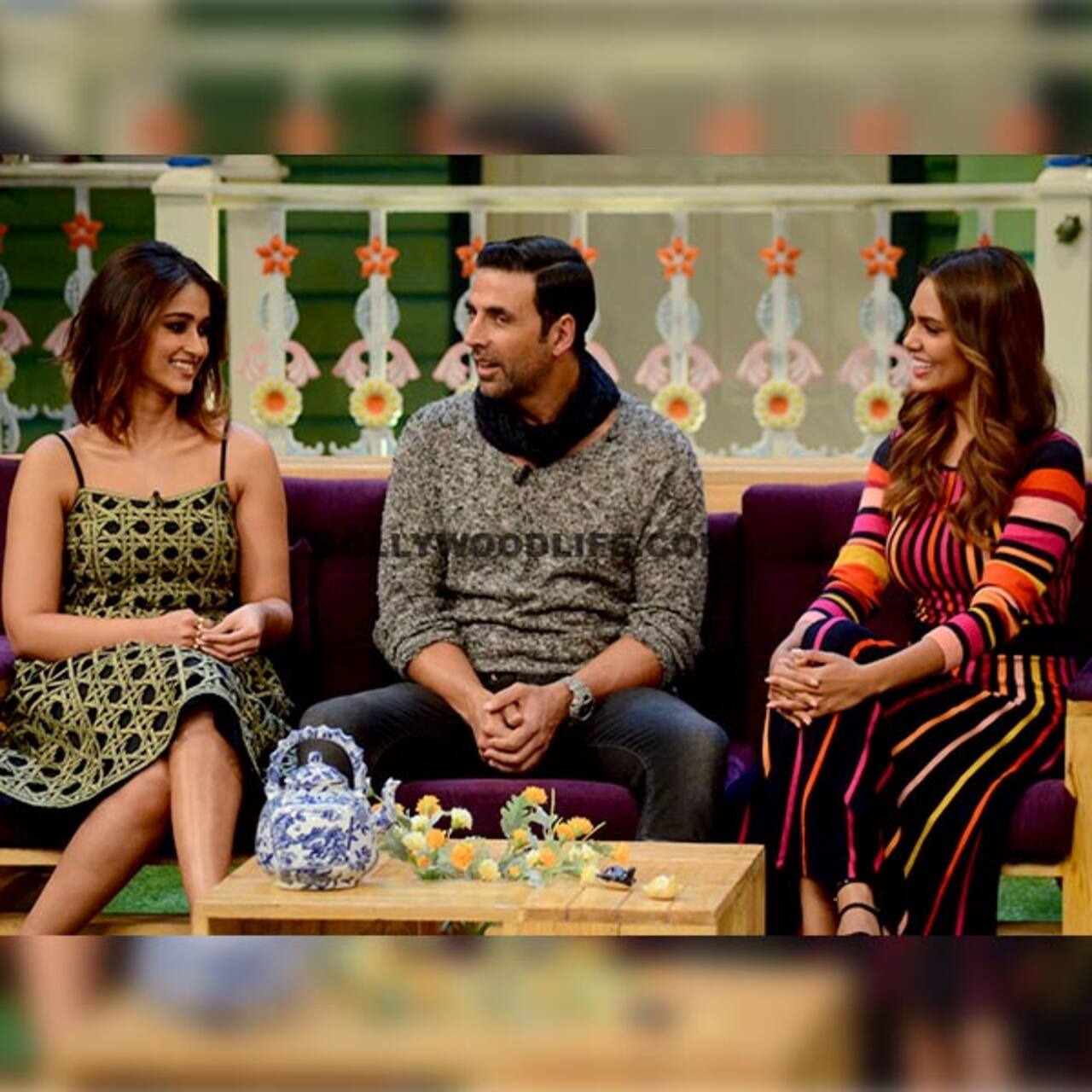 Akshay Kumar, Ileana D'Cruz promotes ‘Rustom’ on the sets of ‘The Kapil ...