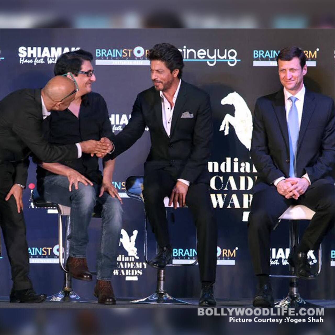 7 revelations made by Shah Rukh Khan at the Indian Academy Awards launch that will blow your mind