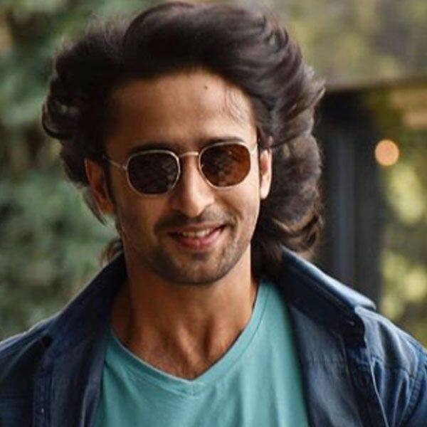 Yeh Rishtey Hain Pyaar Ke’s Shaheer Sheikh looks charming as prince in ...