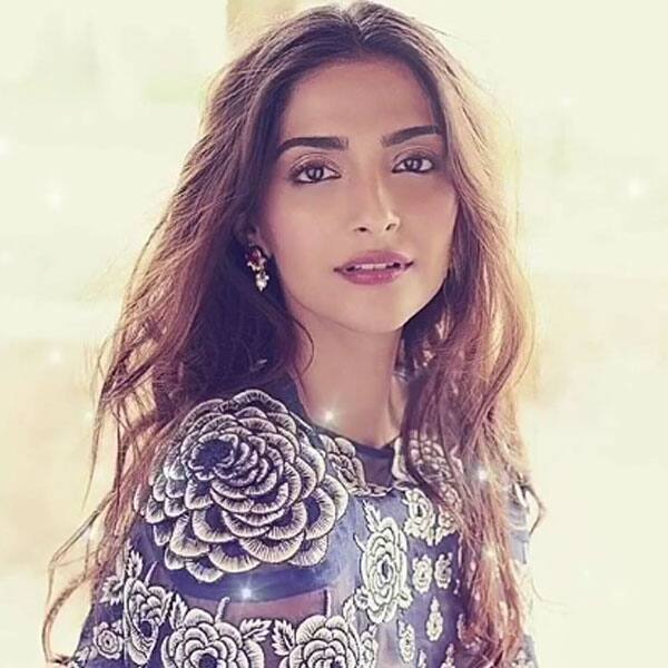 Sonam Kapoor, Sunny Leone, Poonam Pandey: B-town actresses who have ...